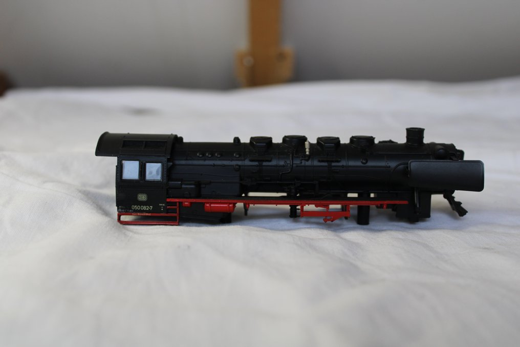 Märklin H0 - 3084 - Model train locomotive (1) - BR 050 with company ...