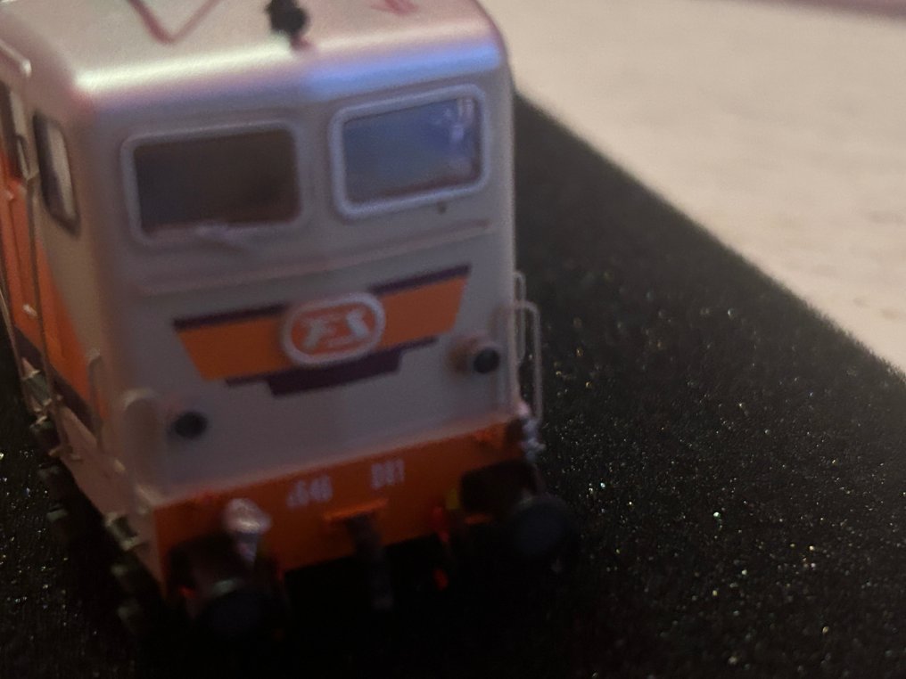 ACME H0 - 60595 - Locomotiva elettrica (1) - E646.081 "Milano Smistamento" livera MDVC - FS ...