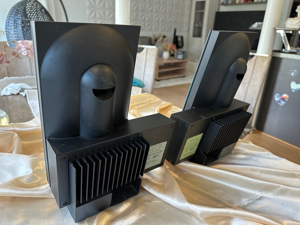 Bang & Olufsen - BeoLab 2500 - Active Loudspeakers Speaker set - Catawiki