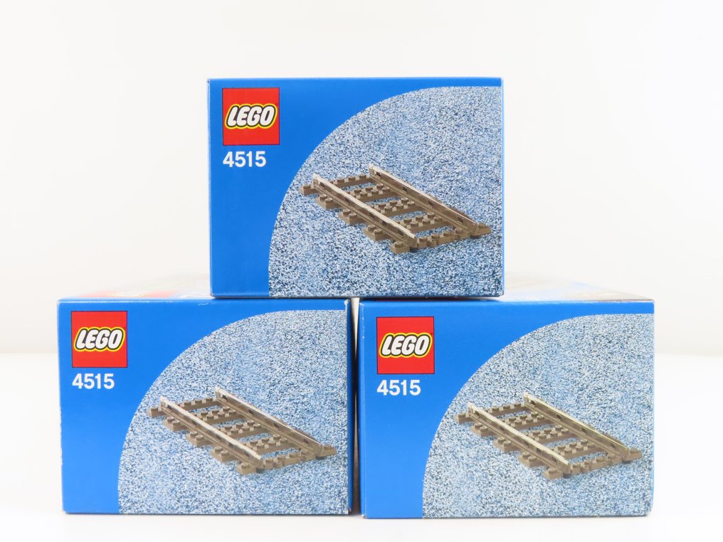 Lego - City - 4515 - 3 dozen met 8 halve stukken rechte rails ...