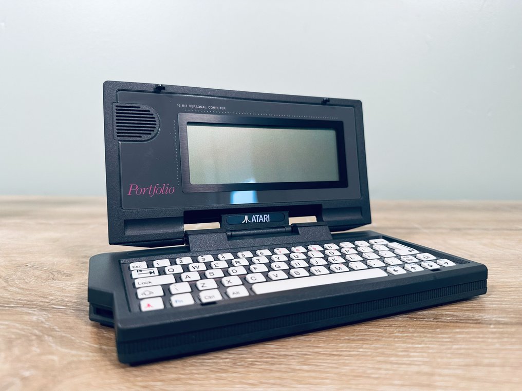 Atari Atari Portfolio - Palmtop PC - Folio - 1989 - BOXED with Extra ...