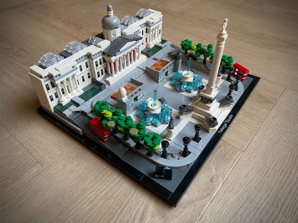 Lego Architecture 21045 Retired Product Trafalgar Square 2010 2020 Catawiki