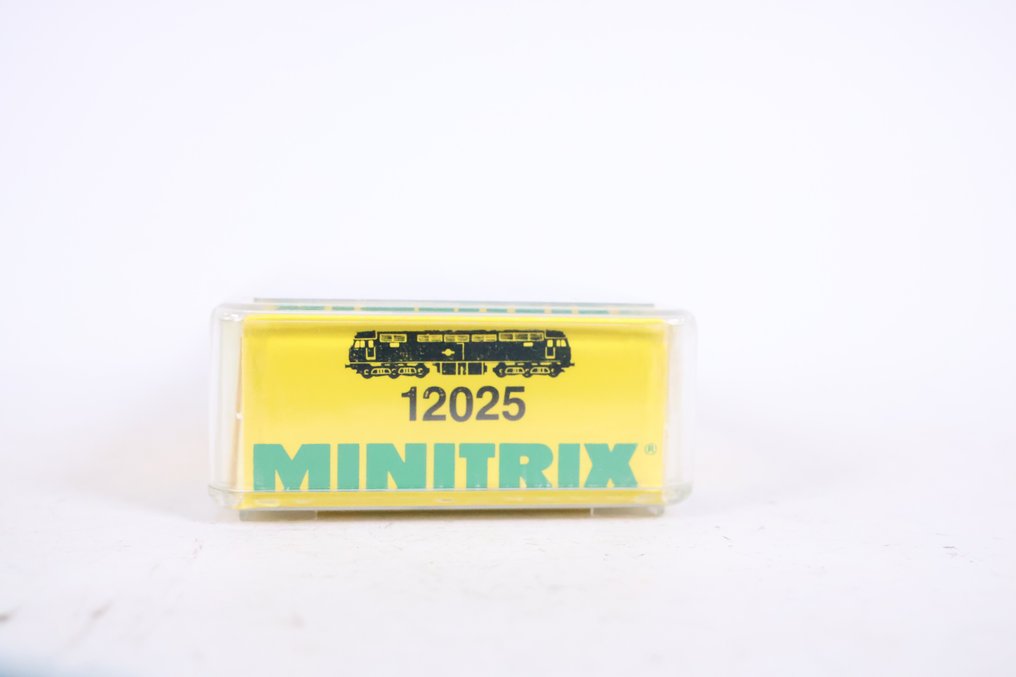 Minitrix N - 12025 - Diesel locomotive (1) - Class 47/4 '47487 ...