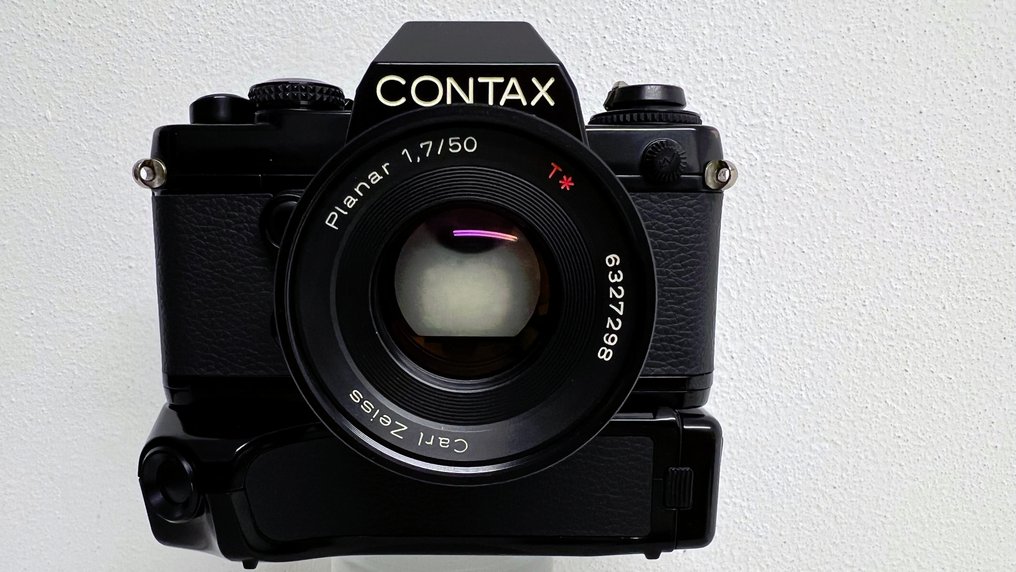 Contax 139 Quartz + Winder + Carl Zeiss Planar 1.7/50mm + TLA 20 ...