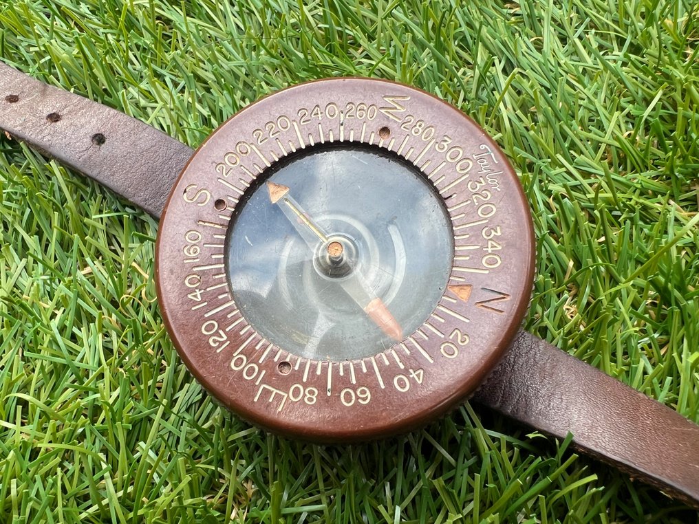 United States Of America Ww2 Paratrooper Style Wrist Compass Worn By Paratroopers Engineers