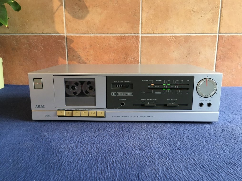 Akai - HX-A1 - Cassette recorder-player - Catawiki