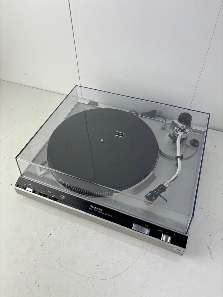 Technics - SL-3200 - Semi Automatic Direct Drive Turntable - Catawiki