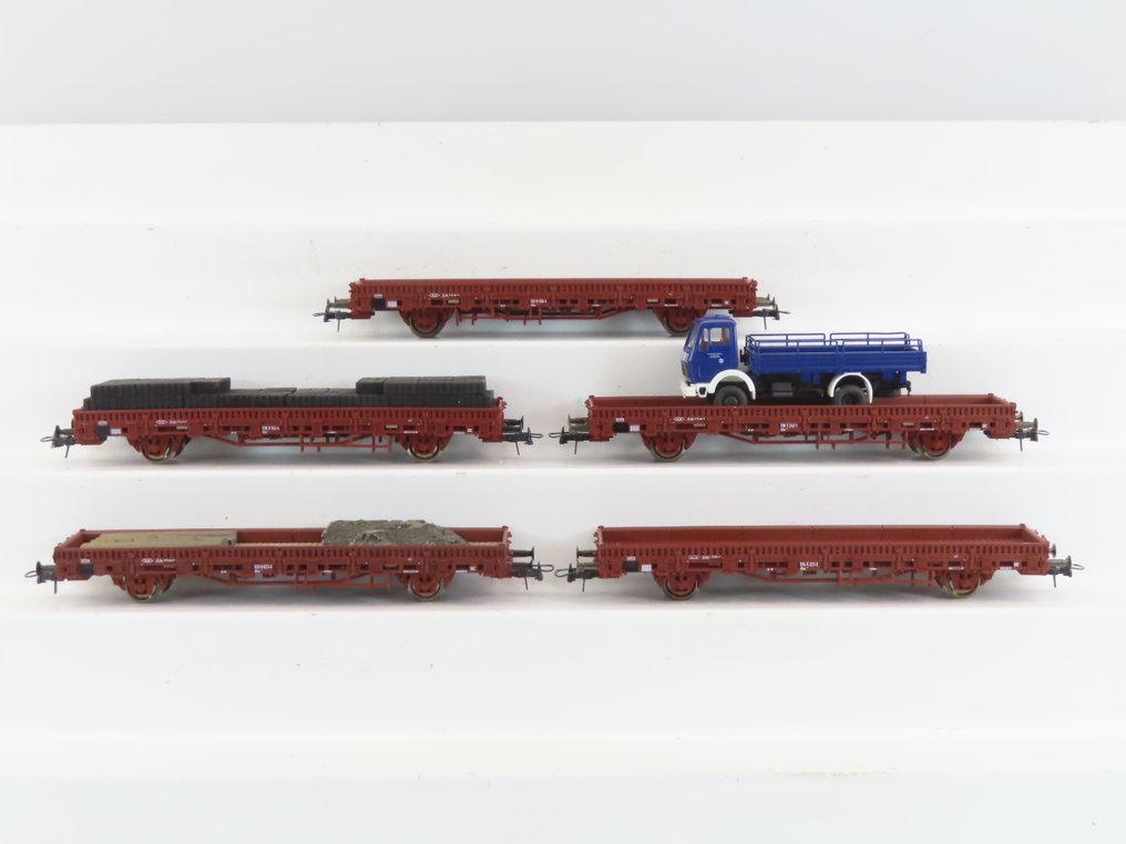 Roco H0 - 46306/47171/47620/47175 - Model train freight carriage (5 ...