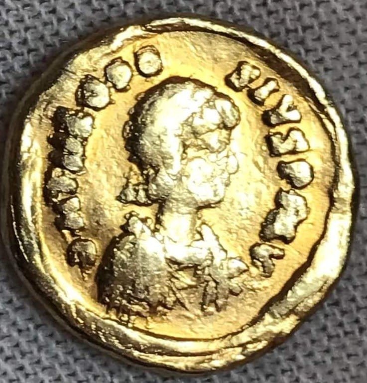 Imperio bizantino. Teodosio II (402-450 e. c.). Tremissis ...