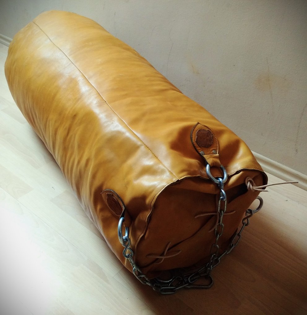 Genuine vintage leather - Boxing - Punching bag - Catawiki
