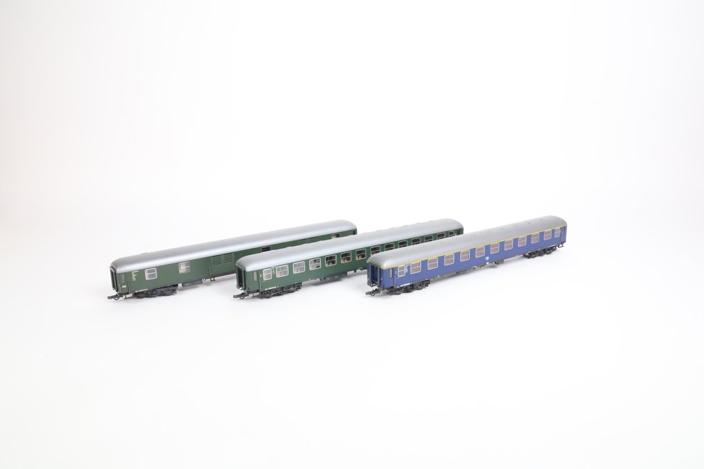 Roco H0 - 44740/ 44741/ 44744 - Modeltrein personenwagen (3) - 1e klas ...