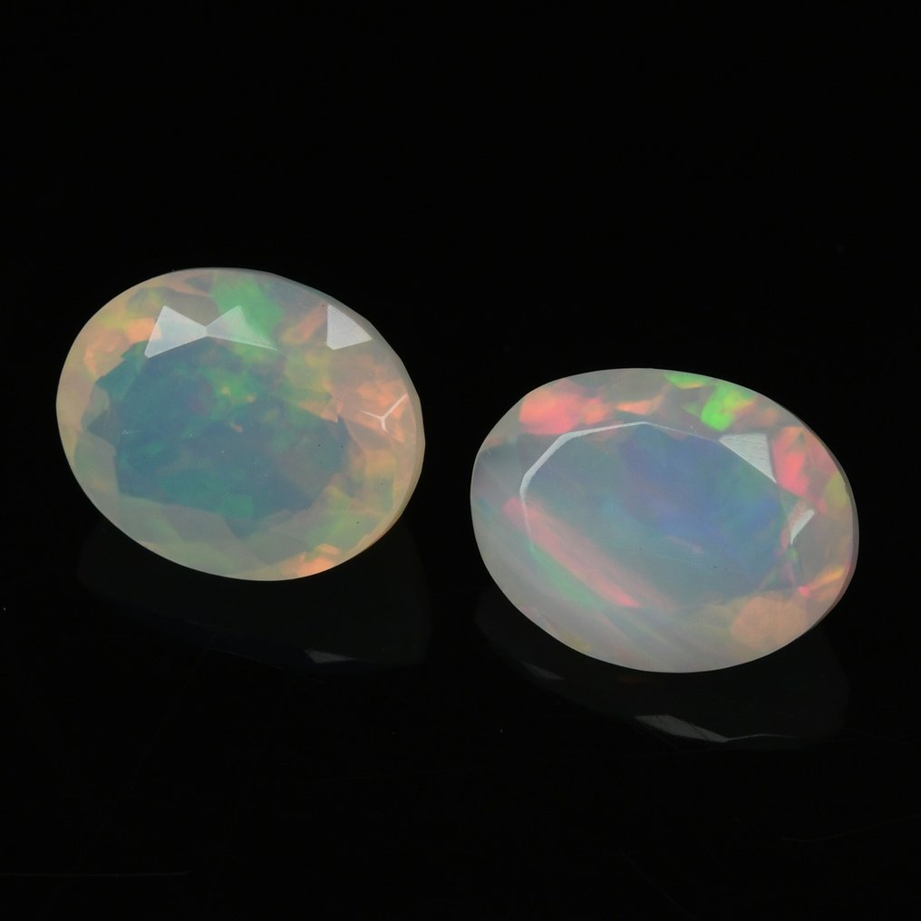 2 pcs (Geen reserve) - [Fijne kleurkwaliteit] - [Wit (oranje ...